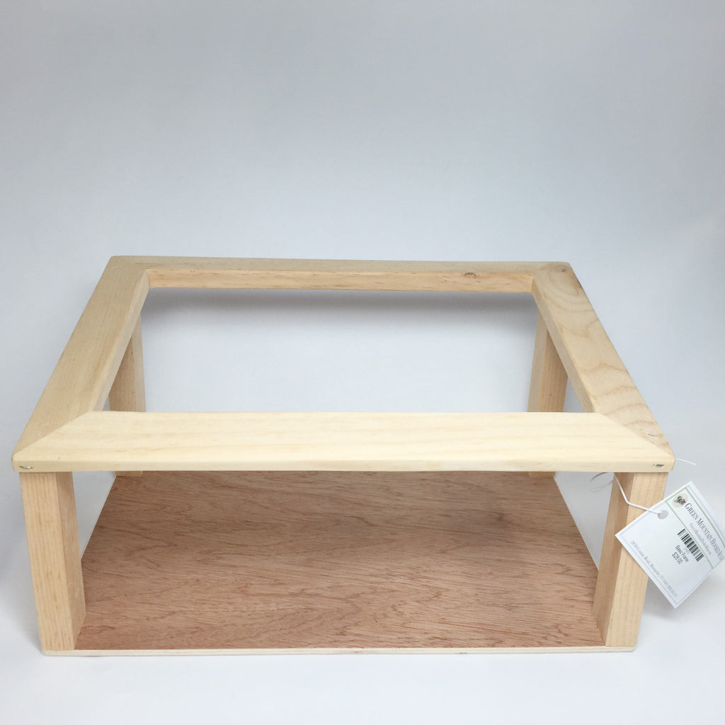 Basic Frame - Rug Hooking Frame – Green Mountain Hooked Rugs