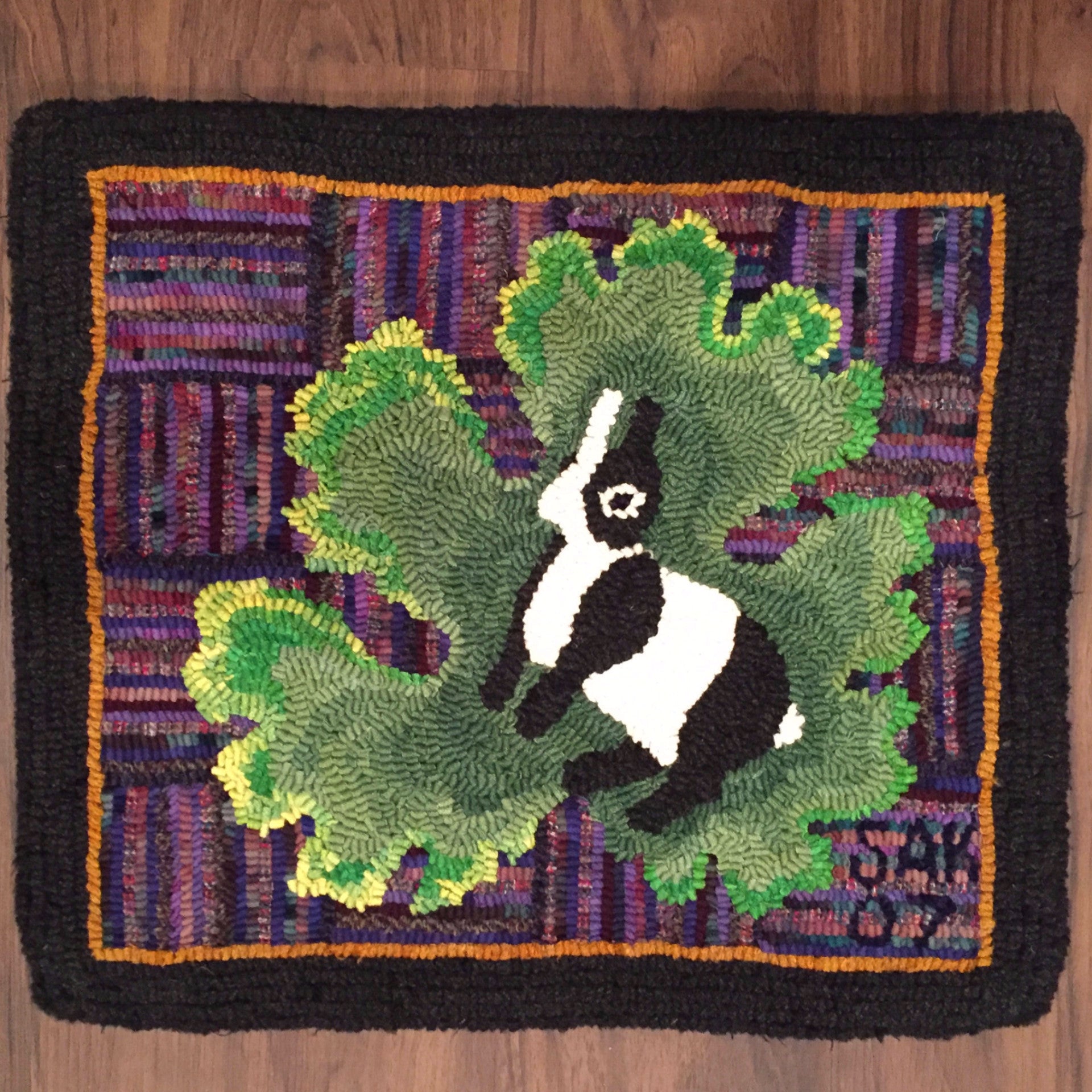 Green Mountain Rabbit – Green Mountain Hooked Rugs
