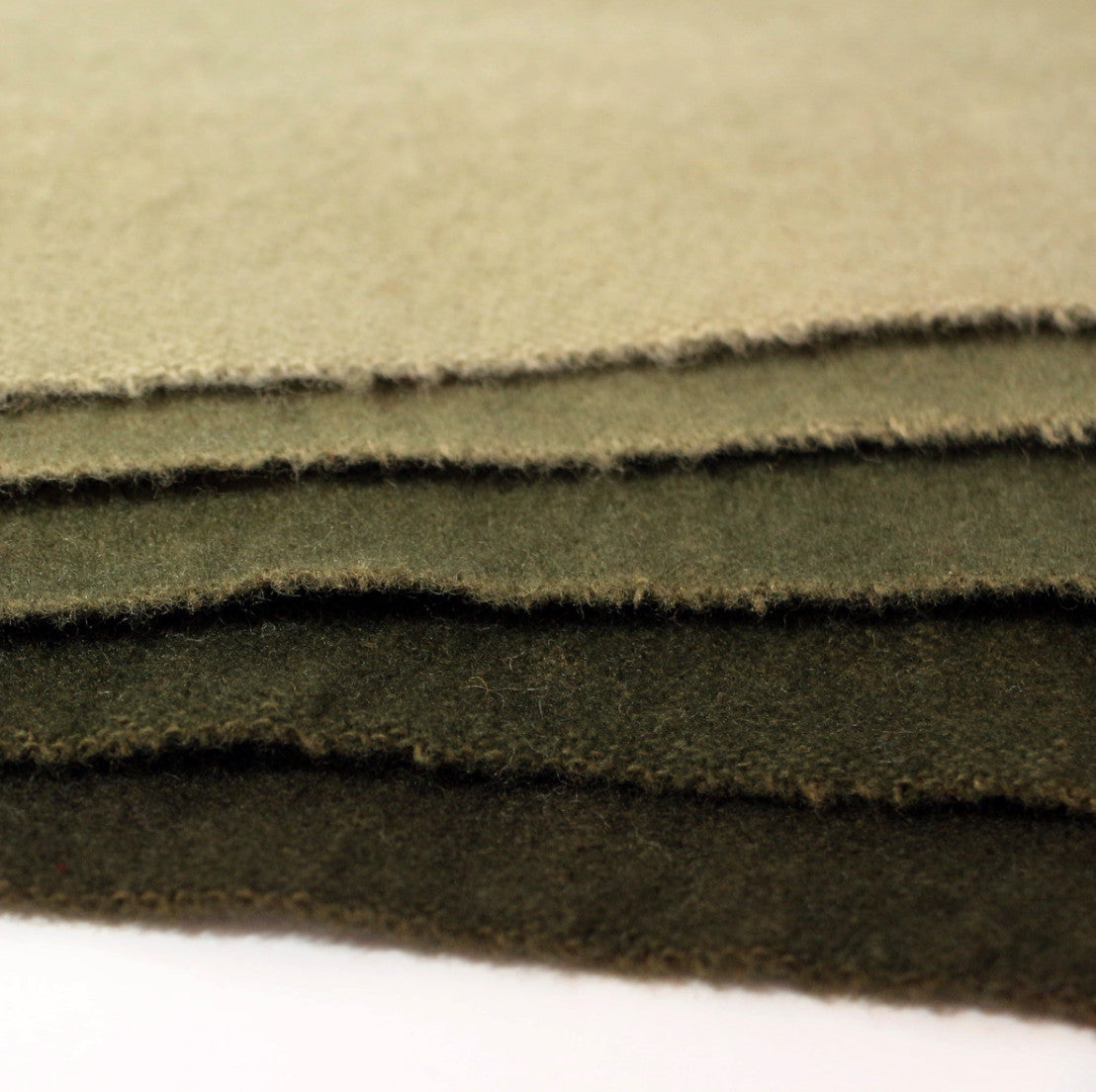 Jacobean - 3 - Soft Green – Green Mountain Hooked Rugs